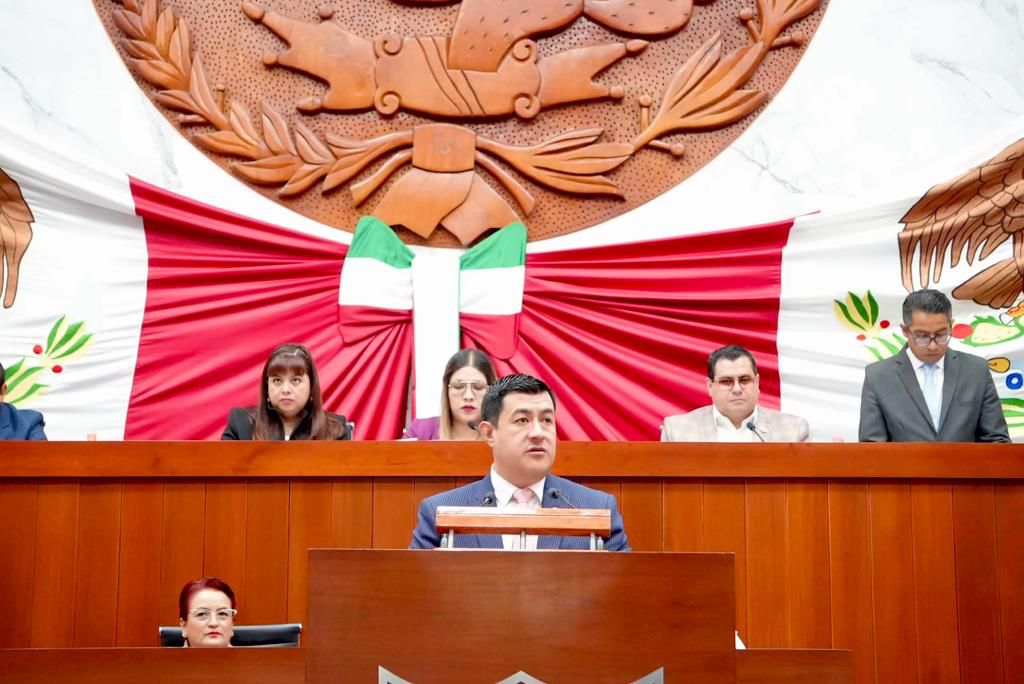 Congreso Aprueba Dictamen Presentado Por La Comisión De Finanzas Y
